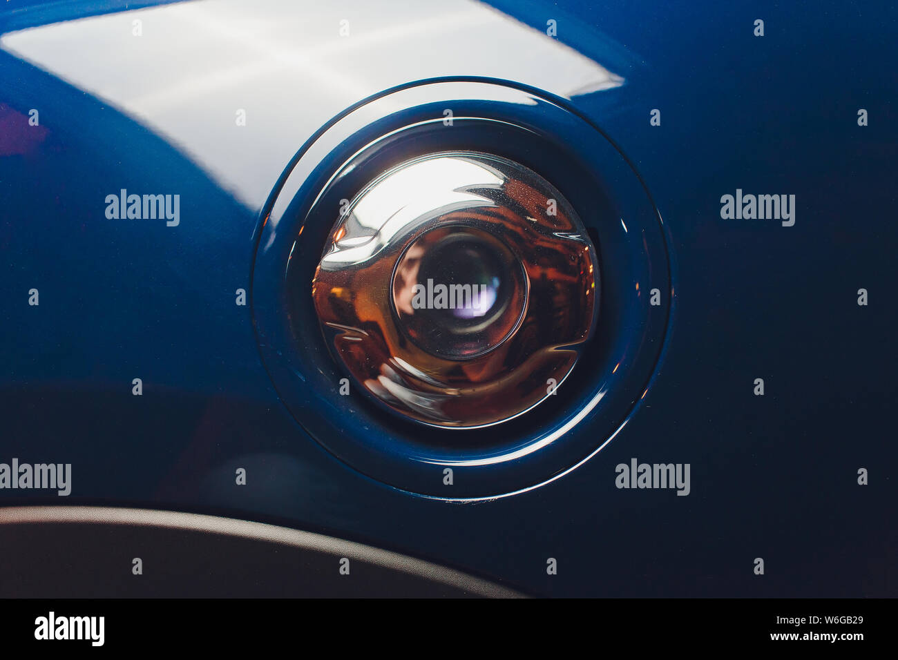 Close up shot of a car's fuel tank lid, closed Stock Photo - Alamy