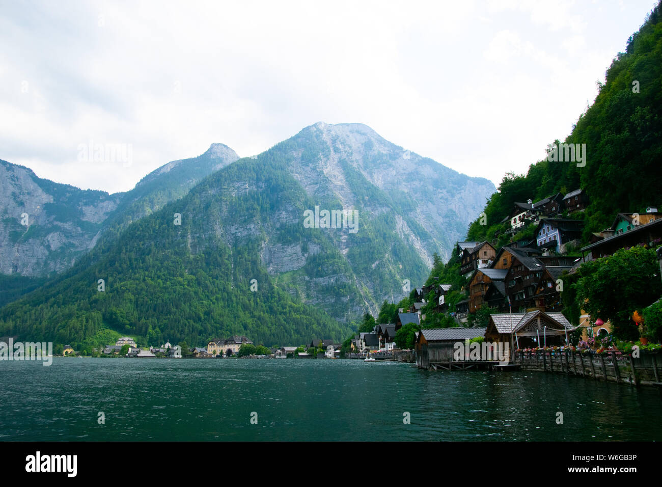Town of hallstadt hi-res stock photography and images - Alamy