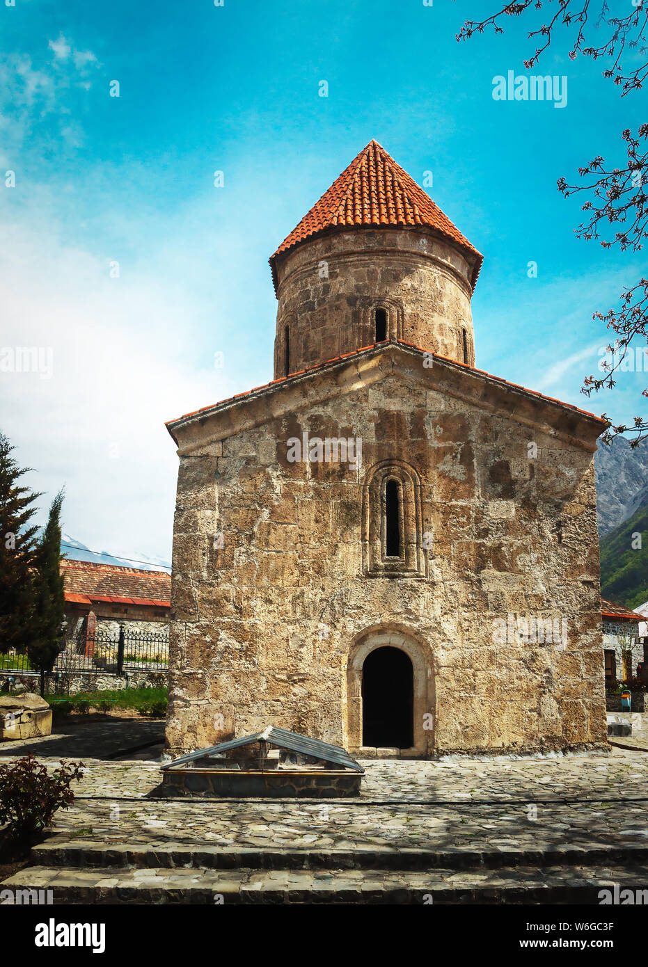 Kish church hi-res stock photography and images - Alamy