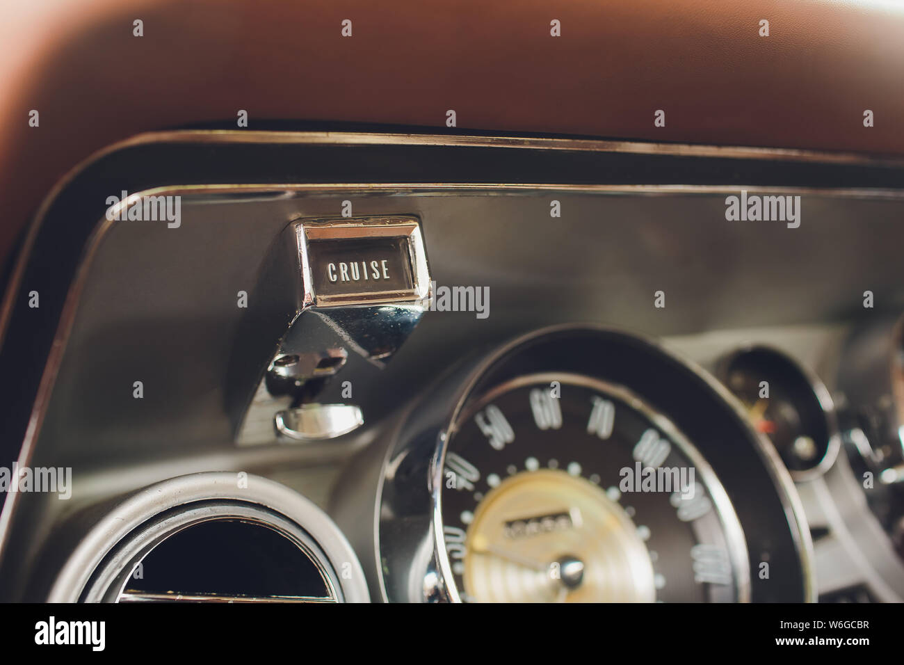 Tachometer tacho dial gauge hi-res stock photography and images - Alamy