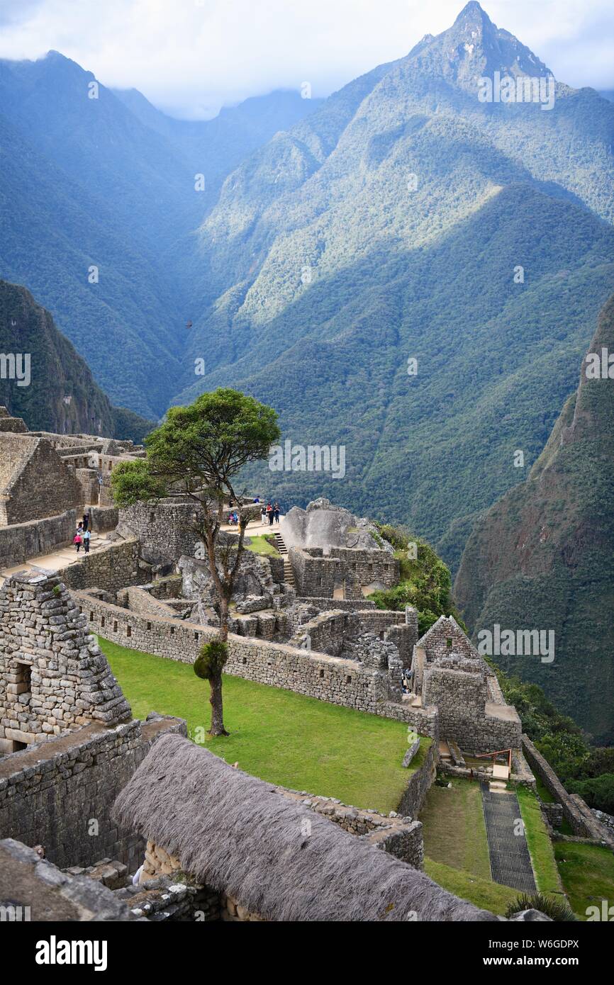 15th Century Inca Citadel, Machu Picchu Stock Photo - Alamy
