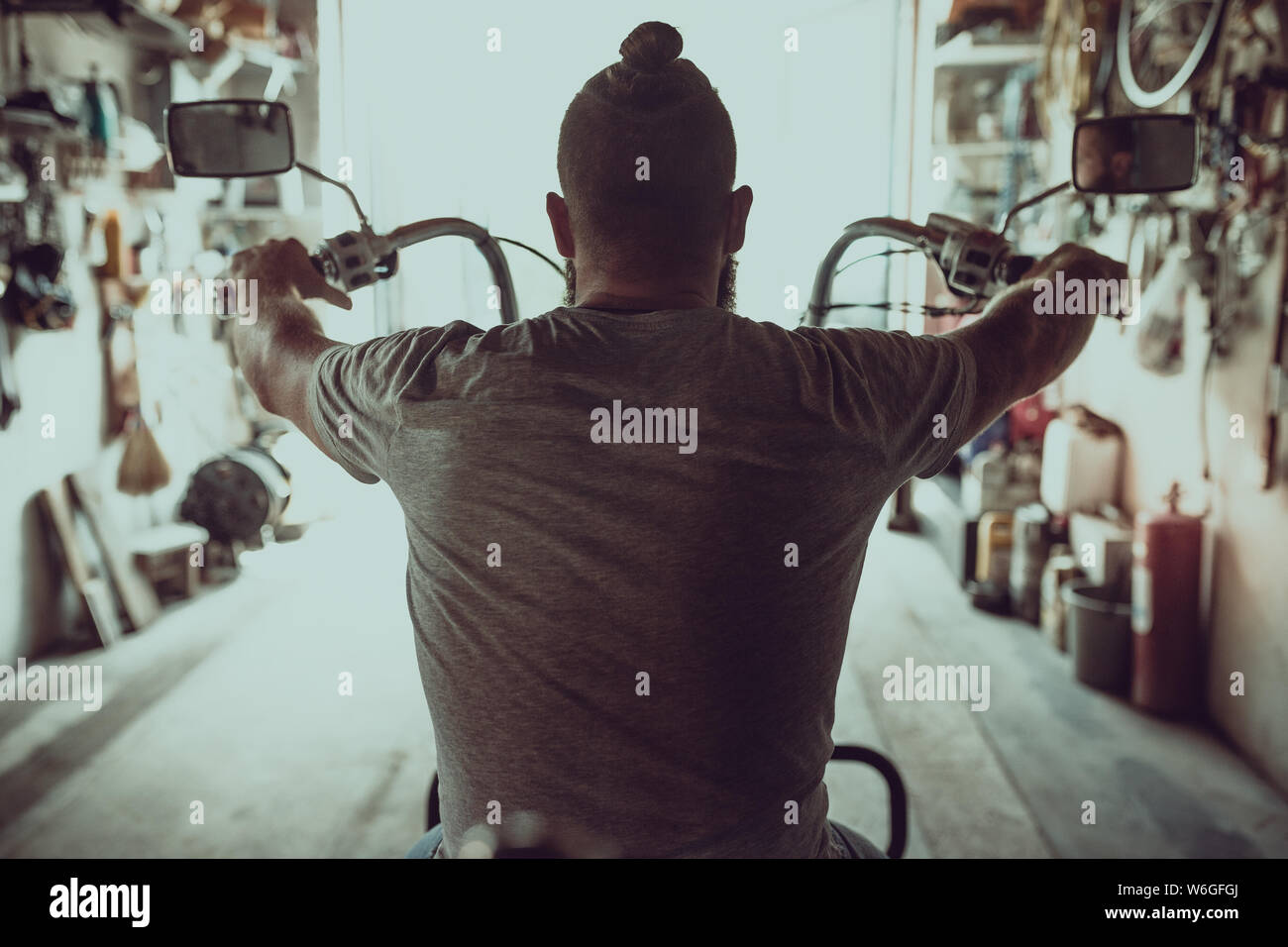 Man motorcycle back view hi-res stock photography and images - Alamy