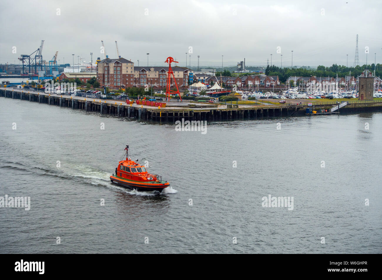 Ship building tyne hi-res stock photography and images - Alamy
