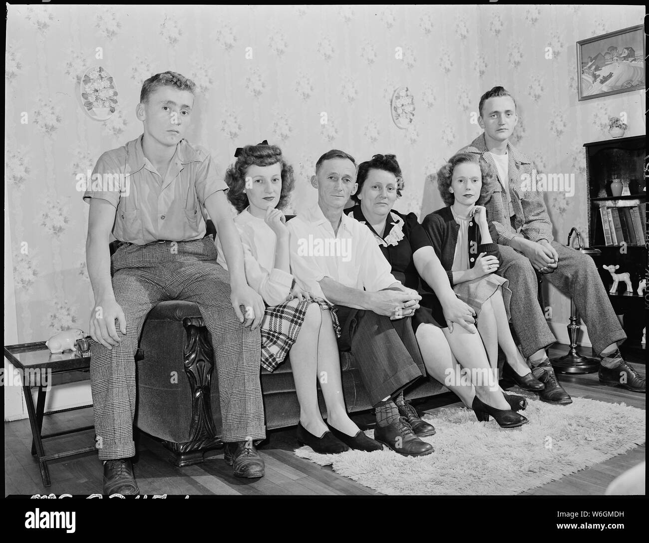 Family of Harry Fain, coal loader. From left to right, are: Harry Ray ...