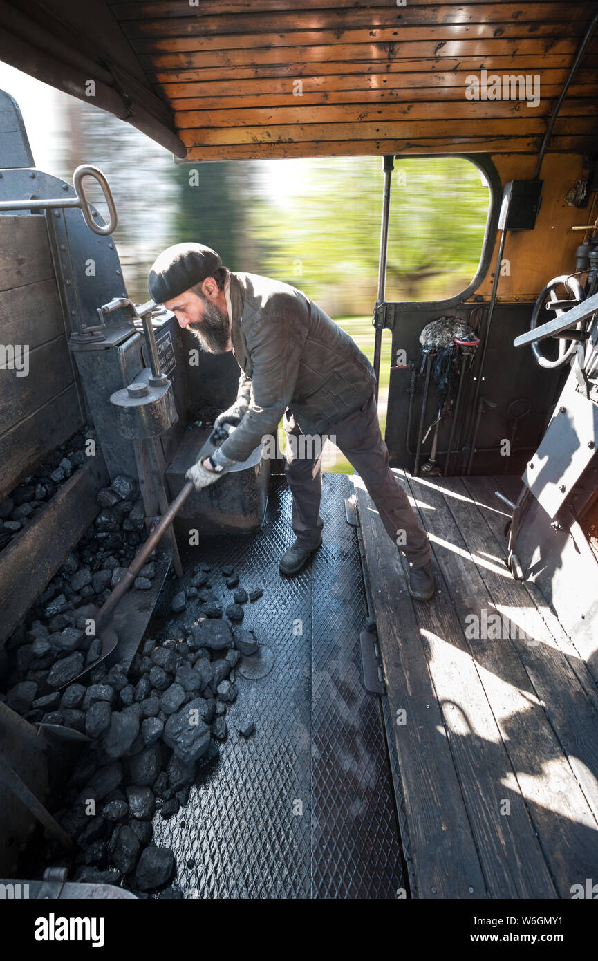 Steam train engineer coal hi-res stock photography and images - Alamy