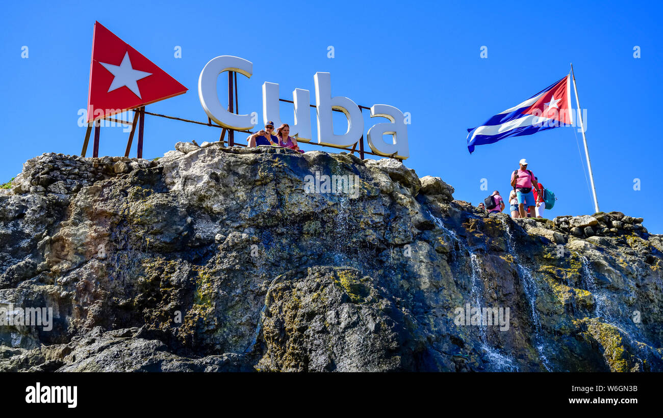 Cuba sign hi-res stock photography and images - Alamy