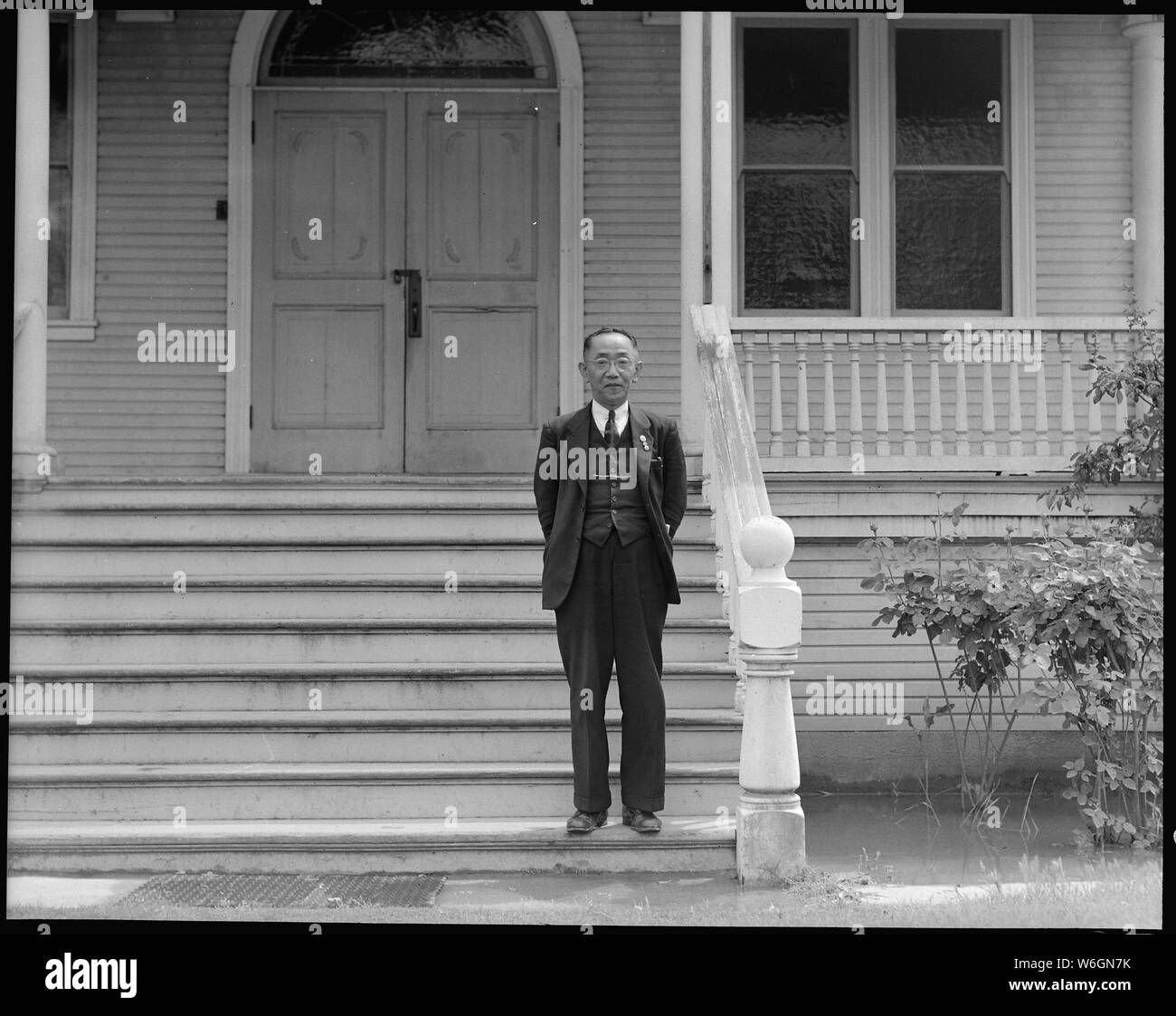 Florin, California. Reverend Naito (Buddhist) on steps of his church ...