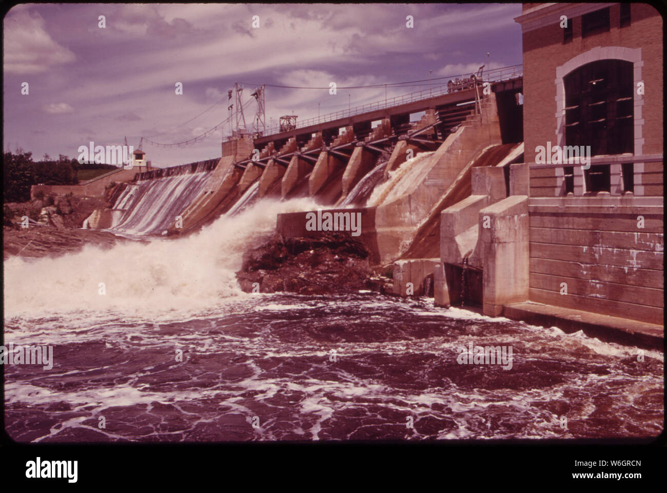 GULF ISLAND DAM ON THE ANDROSCOGGIN RIVER Stock Photo - Alamy