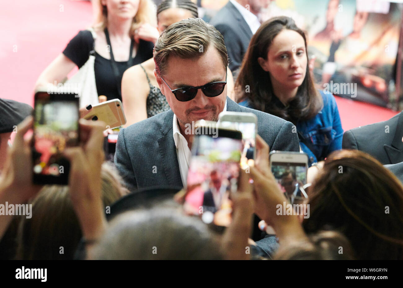 Berlin, Germany. 01st Aug, 2019. US actor Leonardo DiCaprio comes to ...