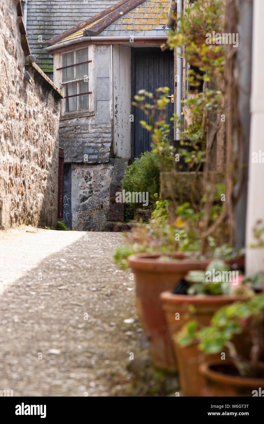 st ives pretty street view Stock Photo - Alamy