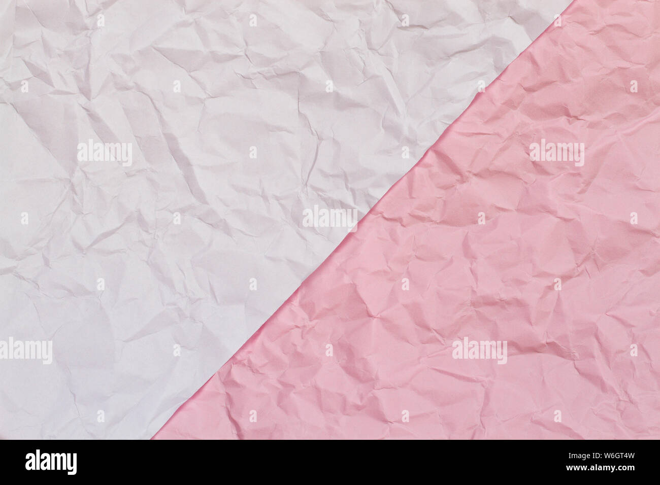 Half crumpled paper texture hi-res stock photography and images - Alamy
