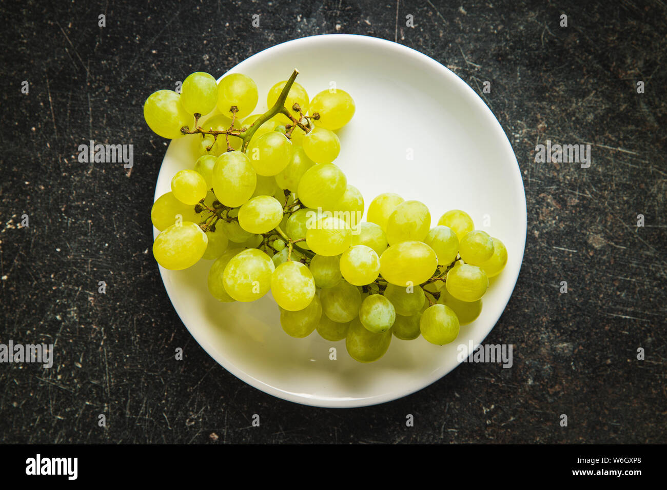 Grapes white grape hi-res stock photography and images - Alamy