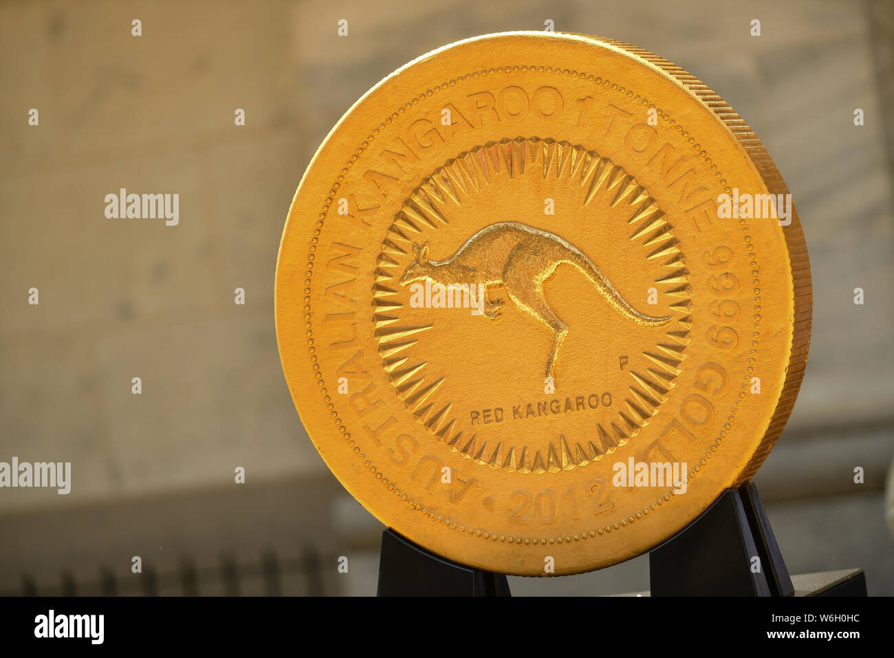 The Australian Kangaroo One Tonne Gold Coin on display in front of the ...