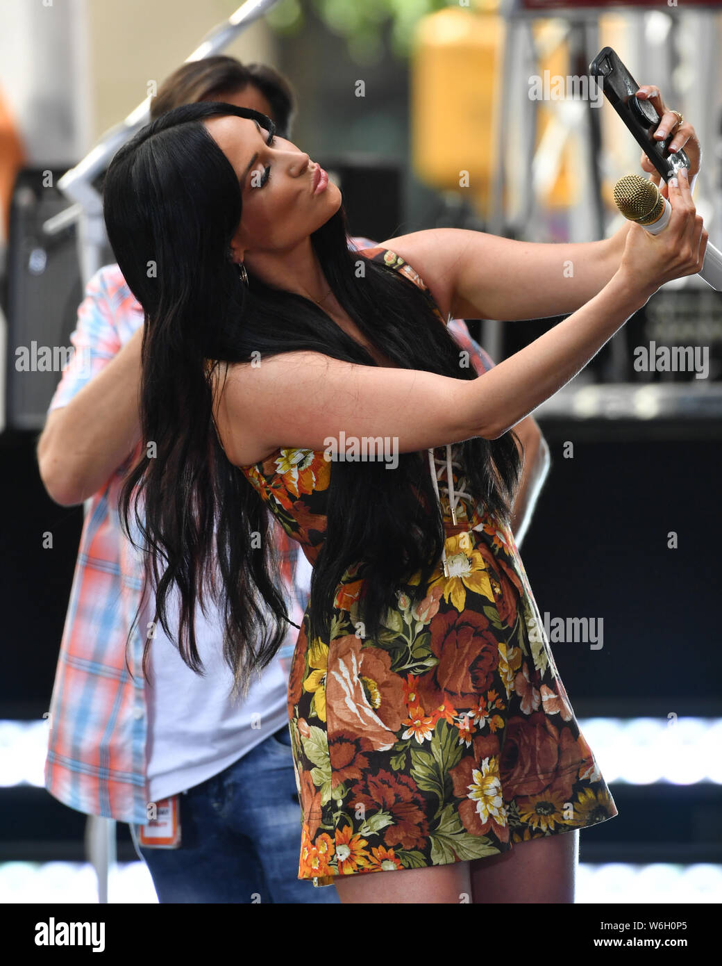 Kacey Musgraves performs onstage during Citi Concert Series On TODAY ...