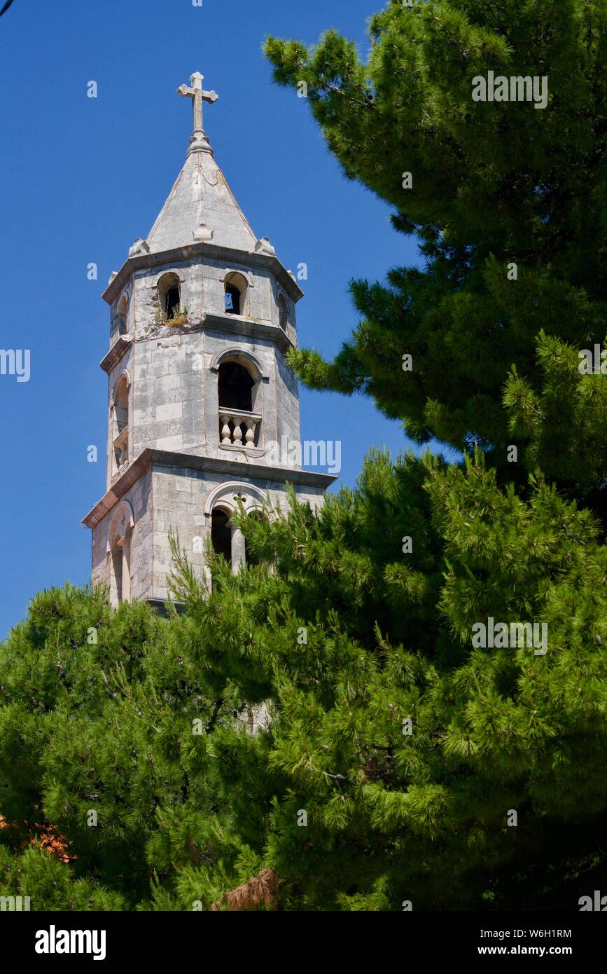 Grey pines hi-res stock photography and images - Alamy