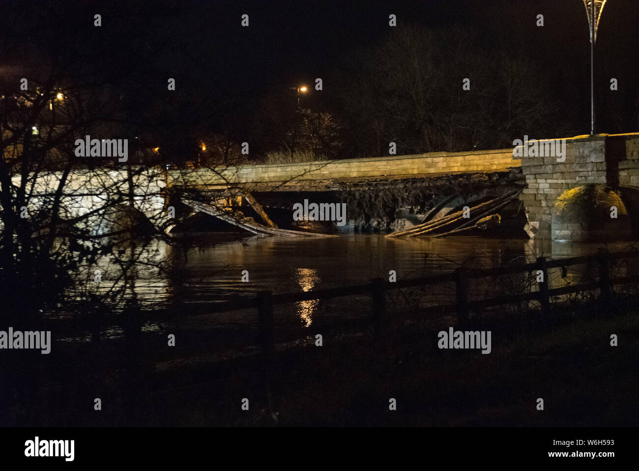 Tadcaster, North Yorkshire, UK. 29th December, 2015. The centre of the ...