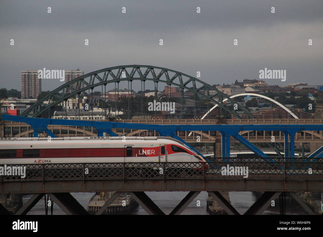 Newcastle upon Tyne, UK. 1st Aug, 2019. AZUMA LNER Flying Scotsman ...