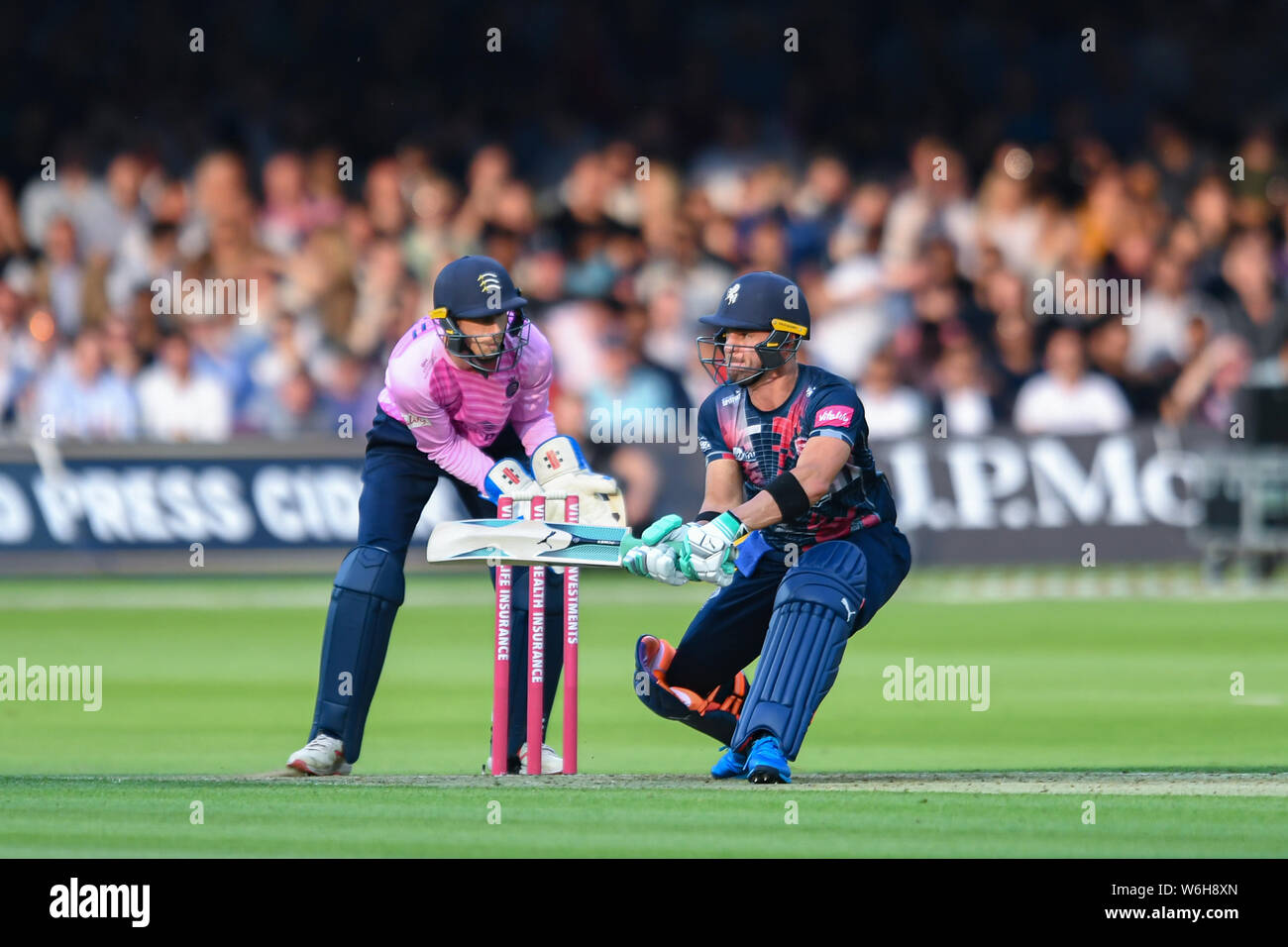 John simpson 2019 hi-res stock photography and images - Alamy