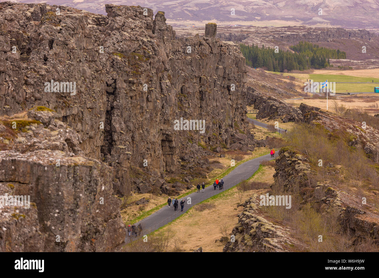 PINGVELLIR NATIONAL PARK, ICELAND - Rock formations at Mid-Atlantic ...