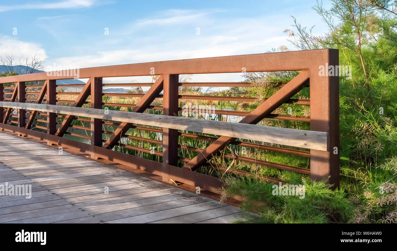 Long wooden rail bridge hi-res stock photography and images - Alamy