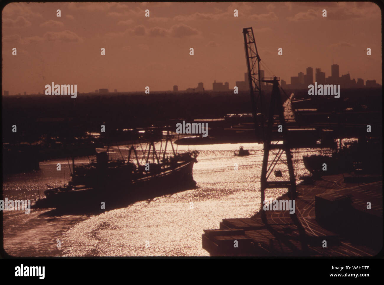 Houston ship channel at dusk hi-res stock photography and images - Alamy