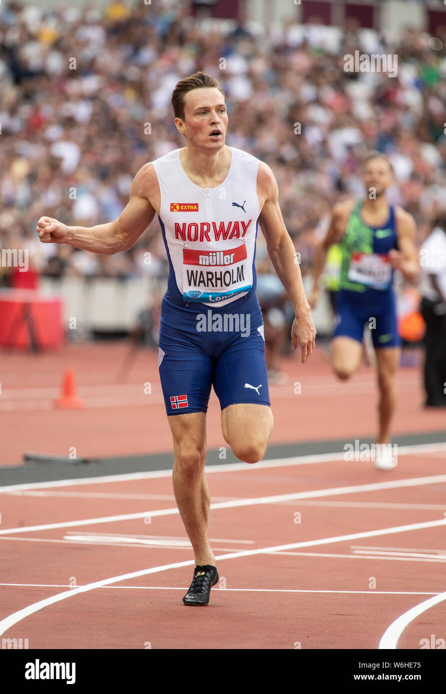 Mens 400m Hurdles-Muller Anniversary Games 2019 Stock Photo - Alamy