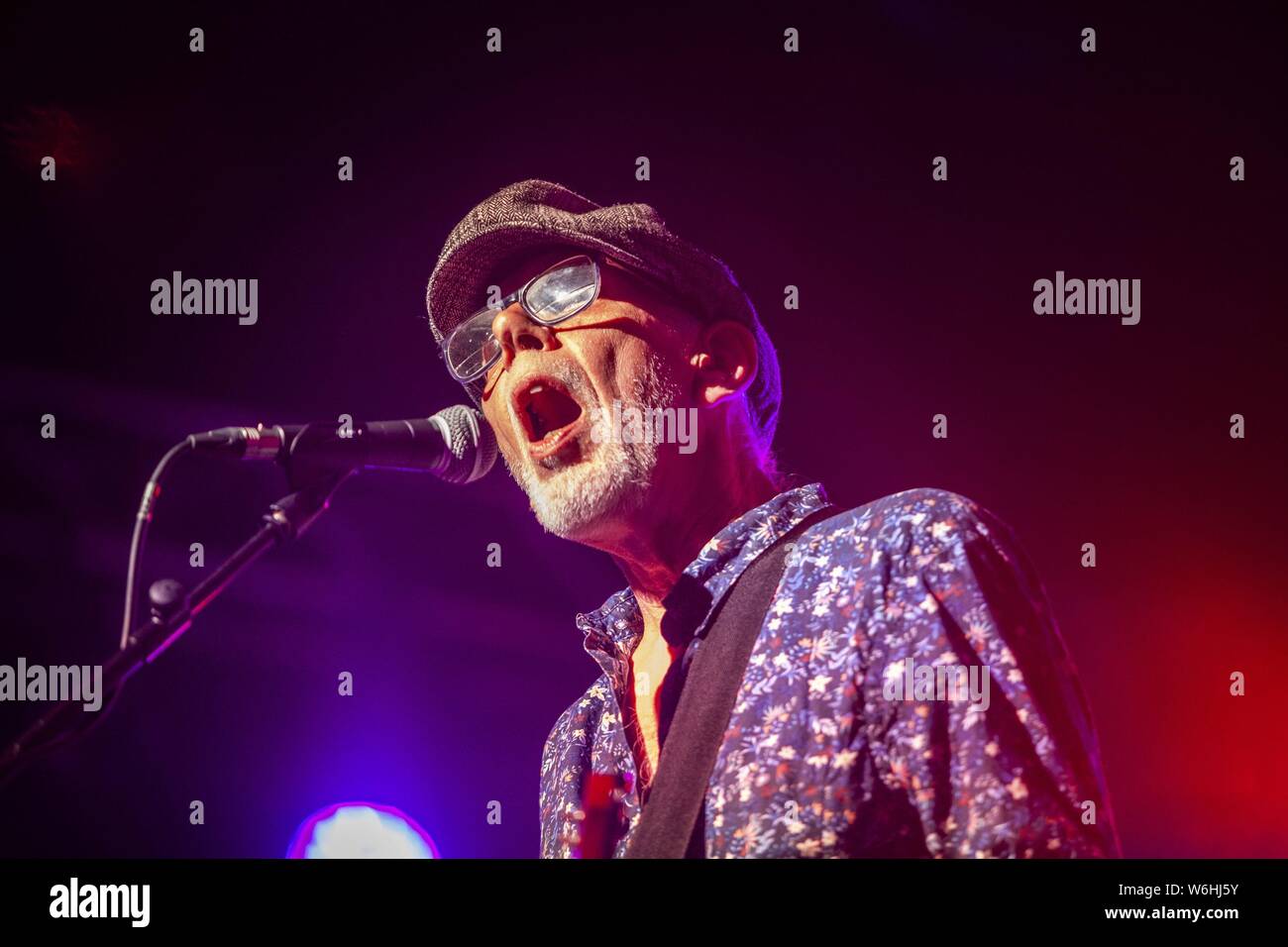 1970s folk festival hi-res stock photography and images - Alamy