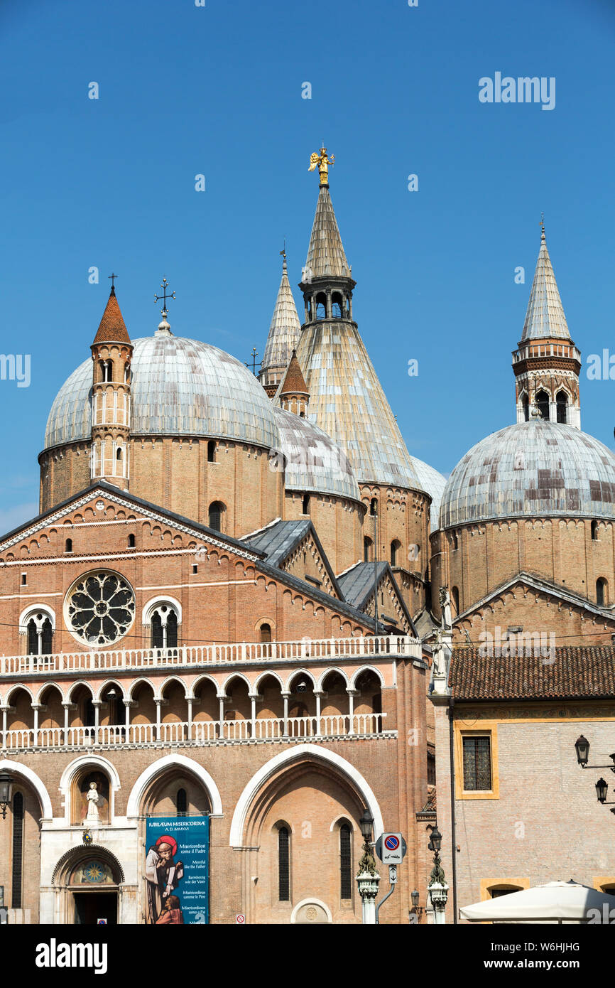 Basilica di Sant'Antonio da Padova, in Padua, Italy Stock Photo - Alamy