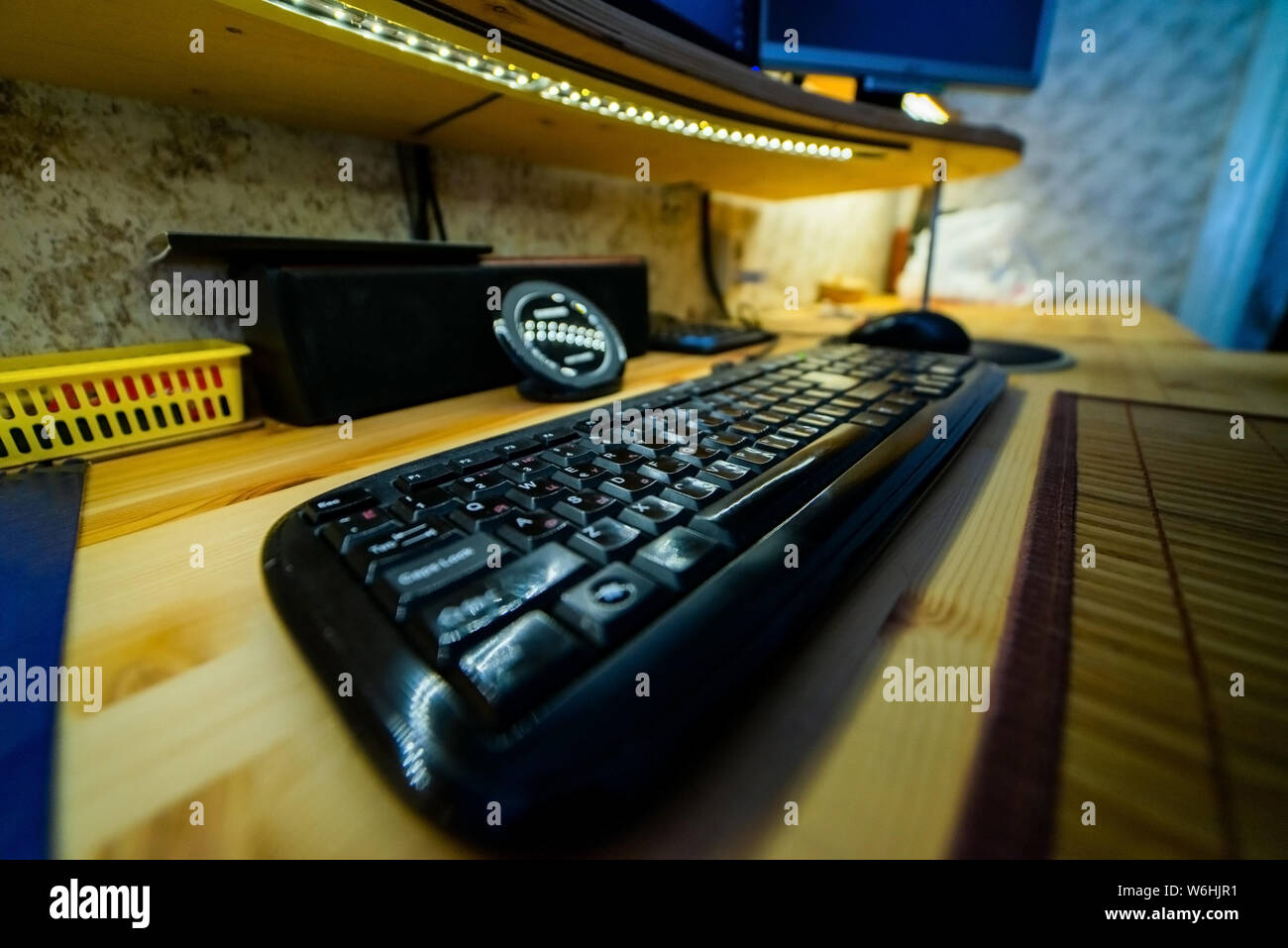 Desktop computer keyboards hi-res stock photography and images - Alamy