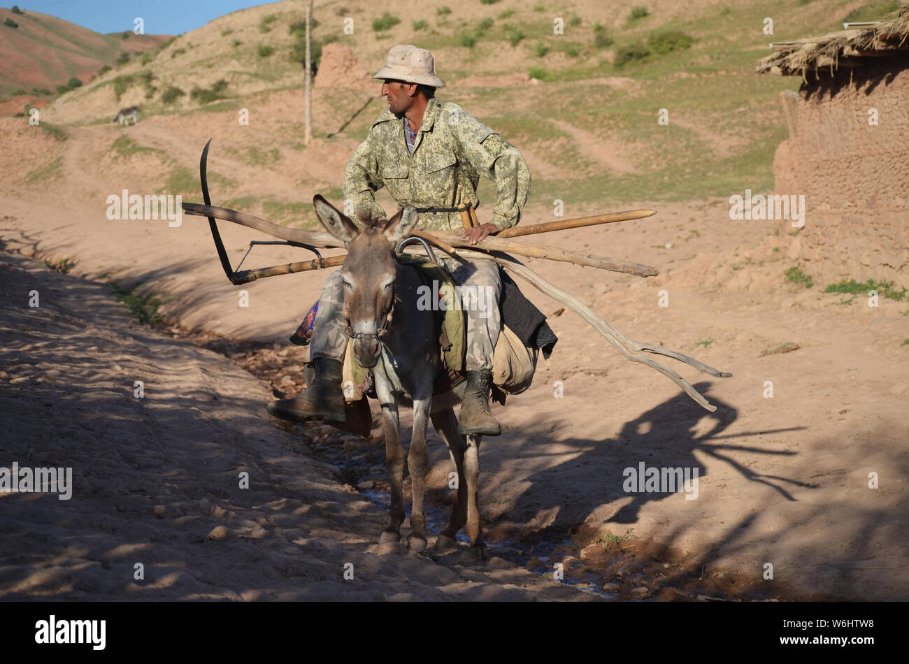 Arid conditions in asia hi-res stock photography and images - Alamy