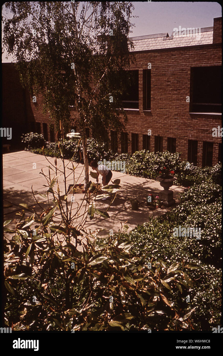 INTERIOR COURTYARD OF FIRST BAPTIST CHURCH Stock Photo - Alamy