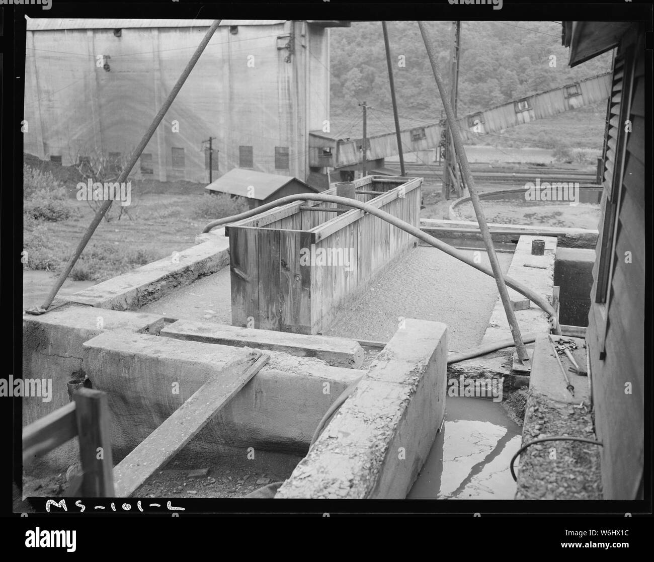 Imhoff tank hi-res stock photography and images - Alamy