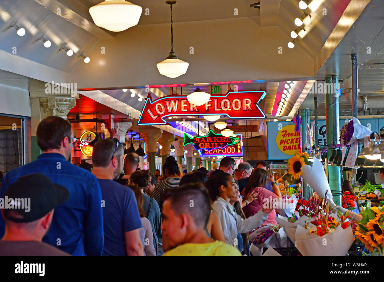 Neon signs in Pike Place Market in Seattle Stock Photo - Alamy