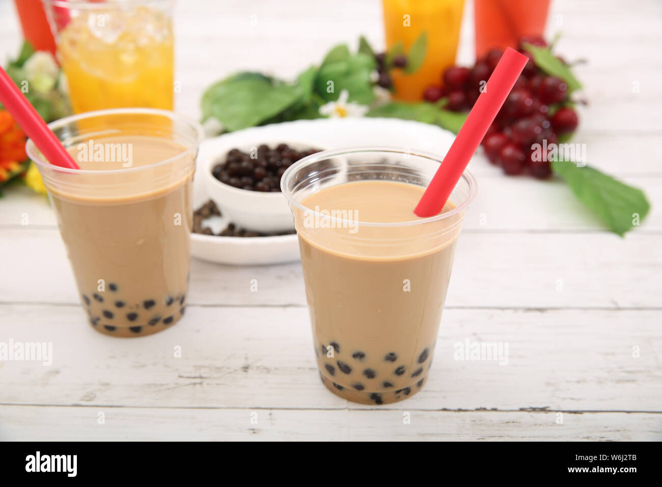 Chinese straw goods hi-res stock photography and images - Alamy