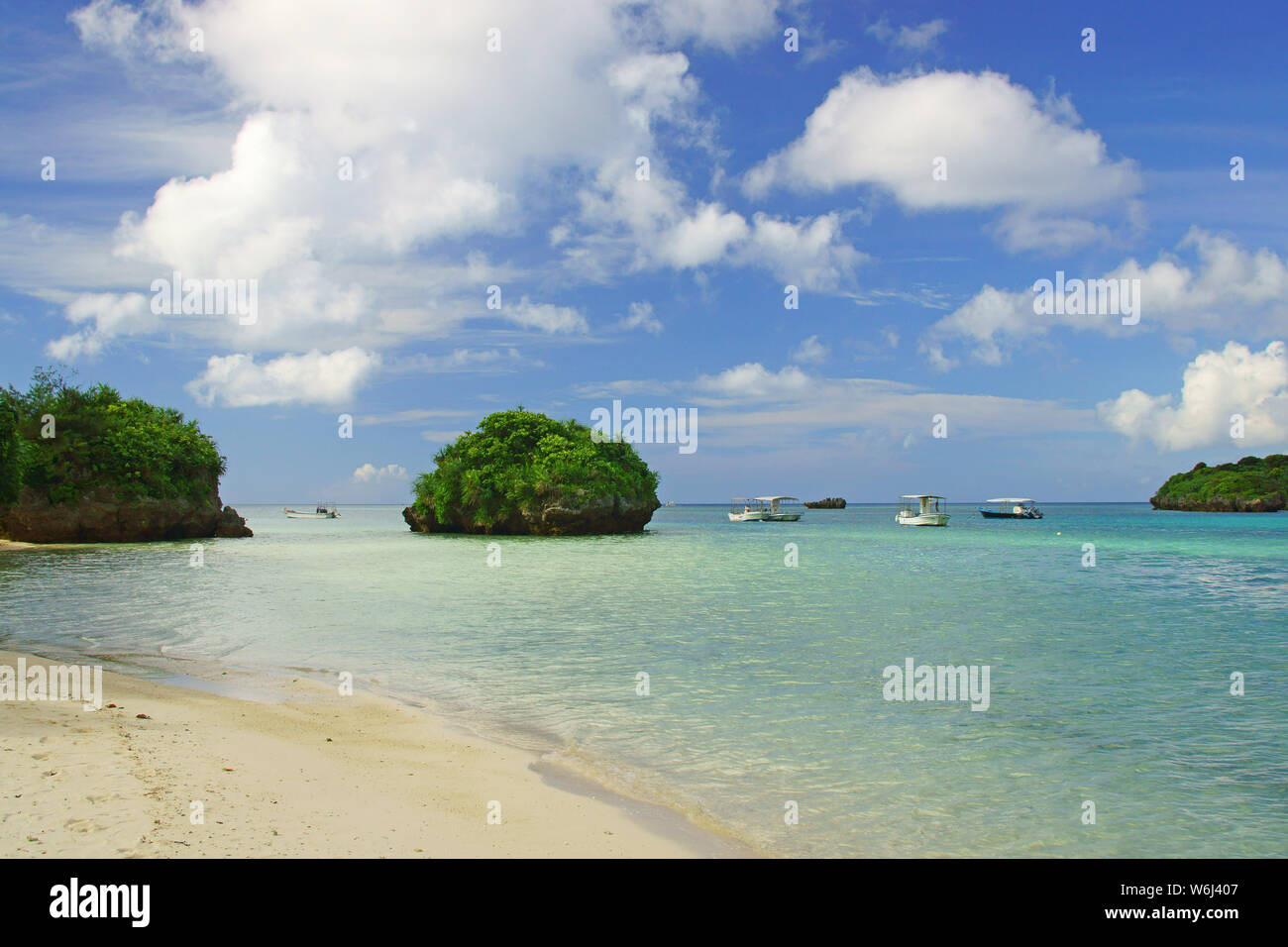 Kabira park ishigaki island hi-res stock photography and images - Alamy