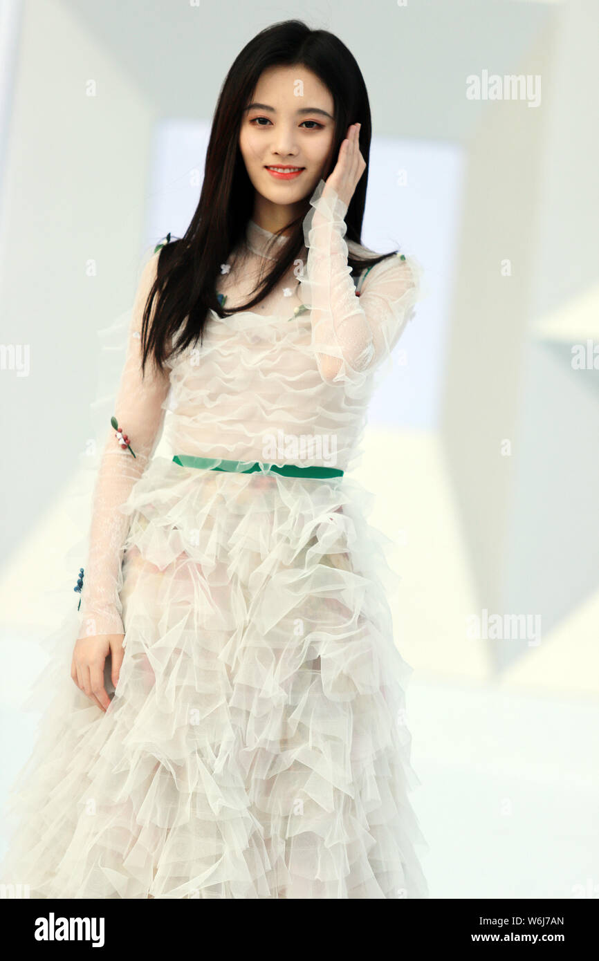 Chinese singer and actress Ju Jingyi arrives for the 25th Chinese Top ...