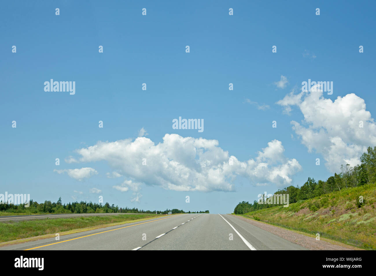 Open stretch road hi-res stock photography and images - Alamy