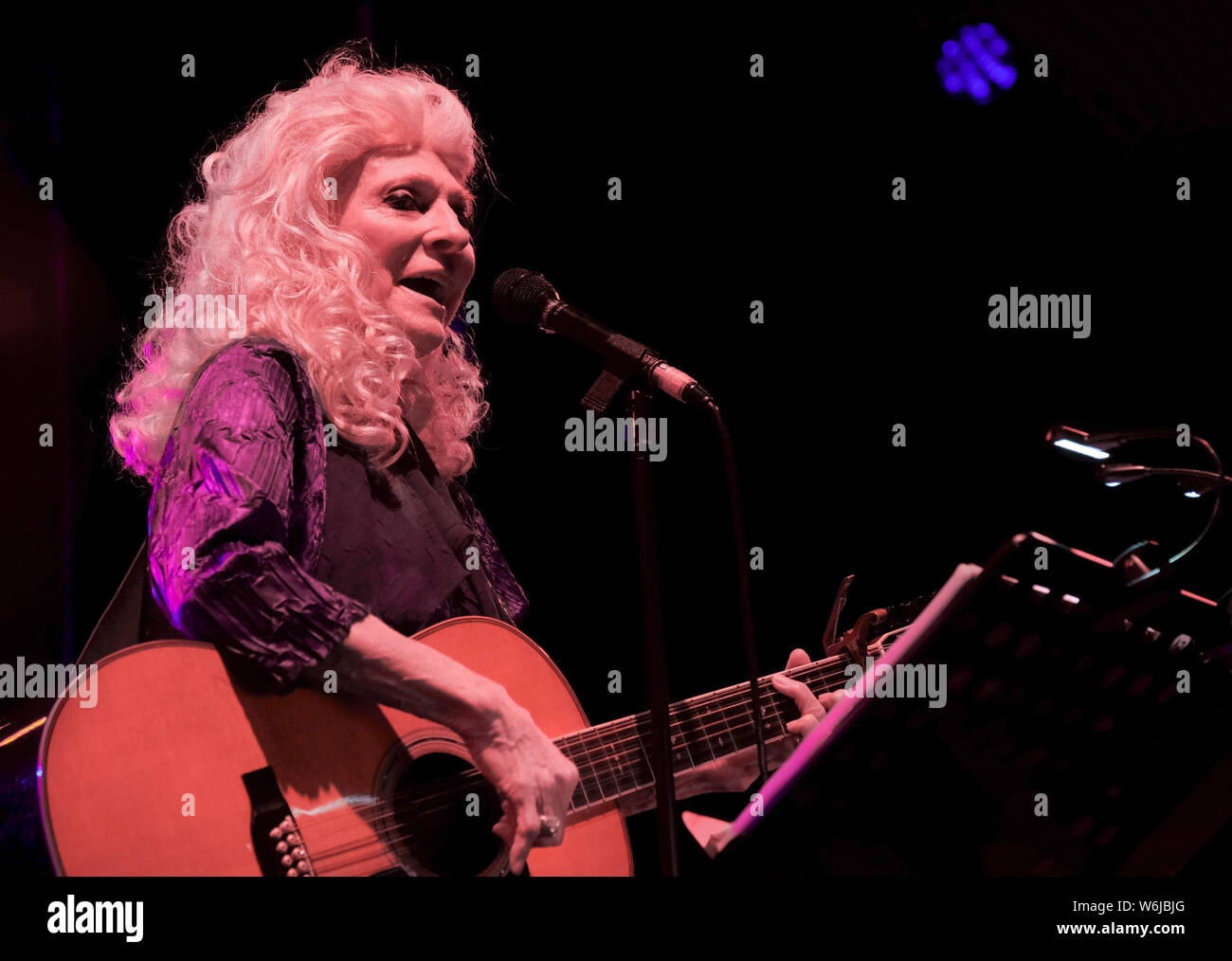 70s icon hi-res stock photography and images - Alamy