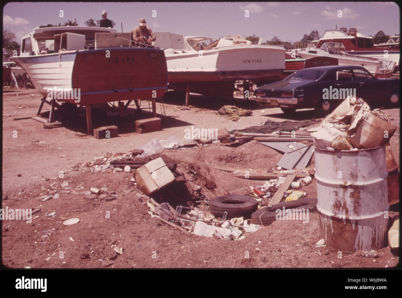MARINA AT GREAT KILLS PARK ON STATEN ISLAND HAS CREATED A WASTE ...