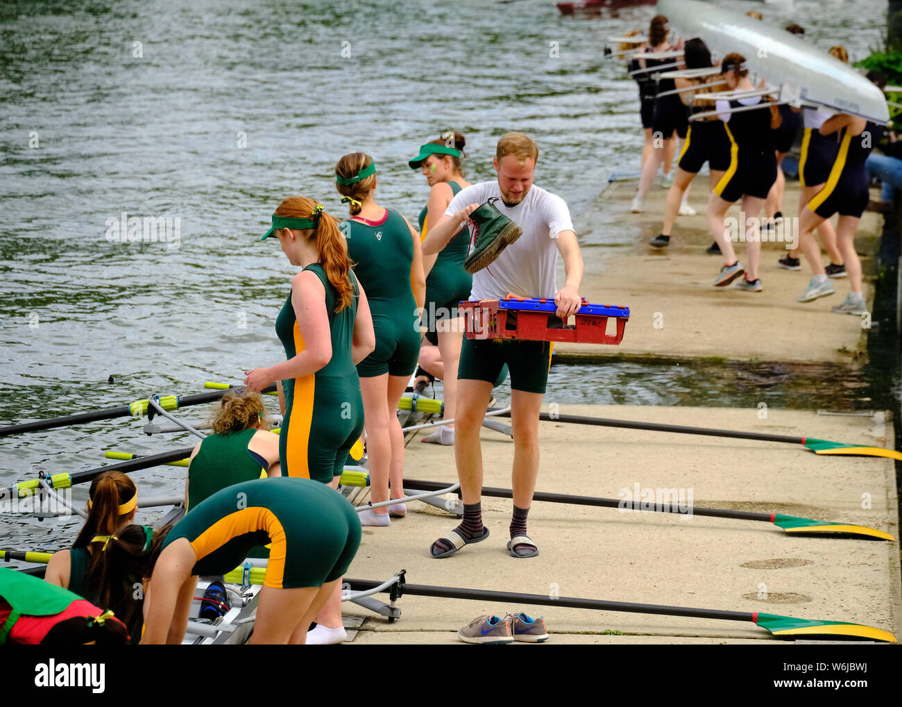 Trinity college rowing team hi-res stock photography and images - Alamy