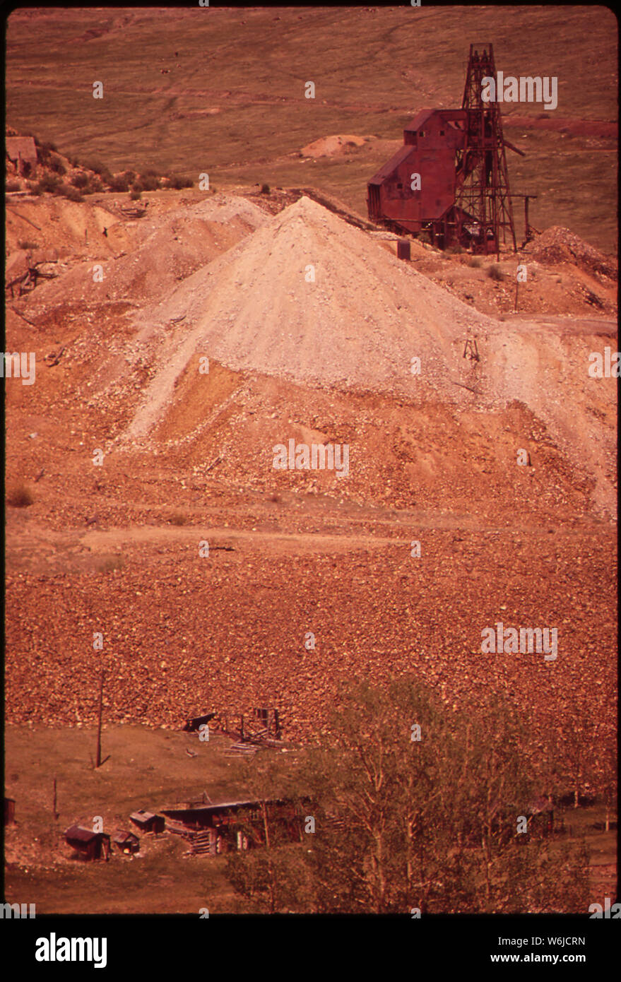 Gold mill hi-res stock photography and images - Alamy