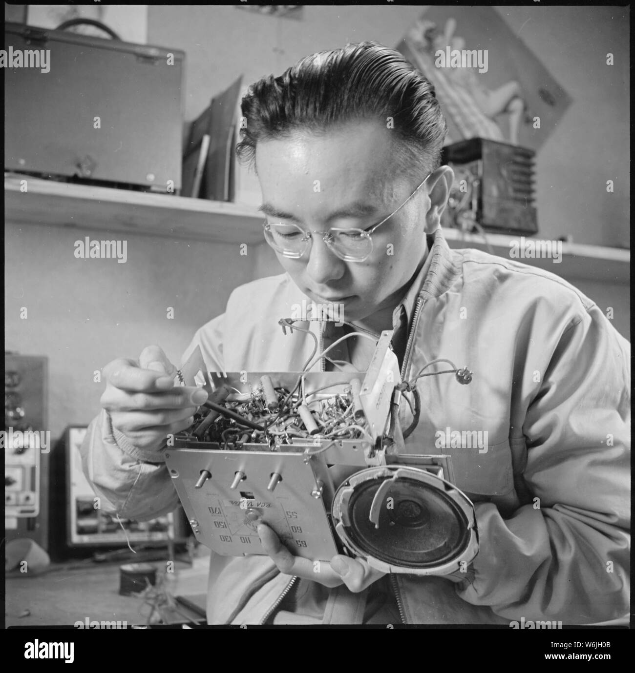Minidoka Relocation Center, Minidoka, Washington. Radio repair shop ...