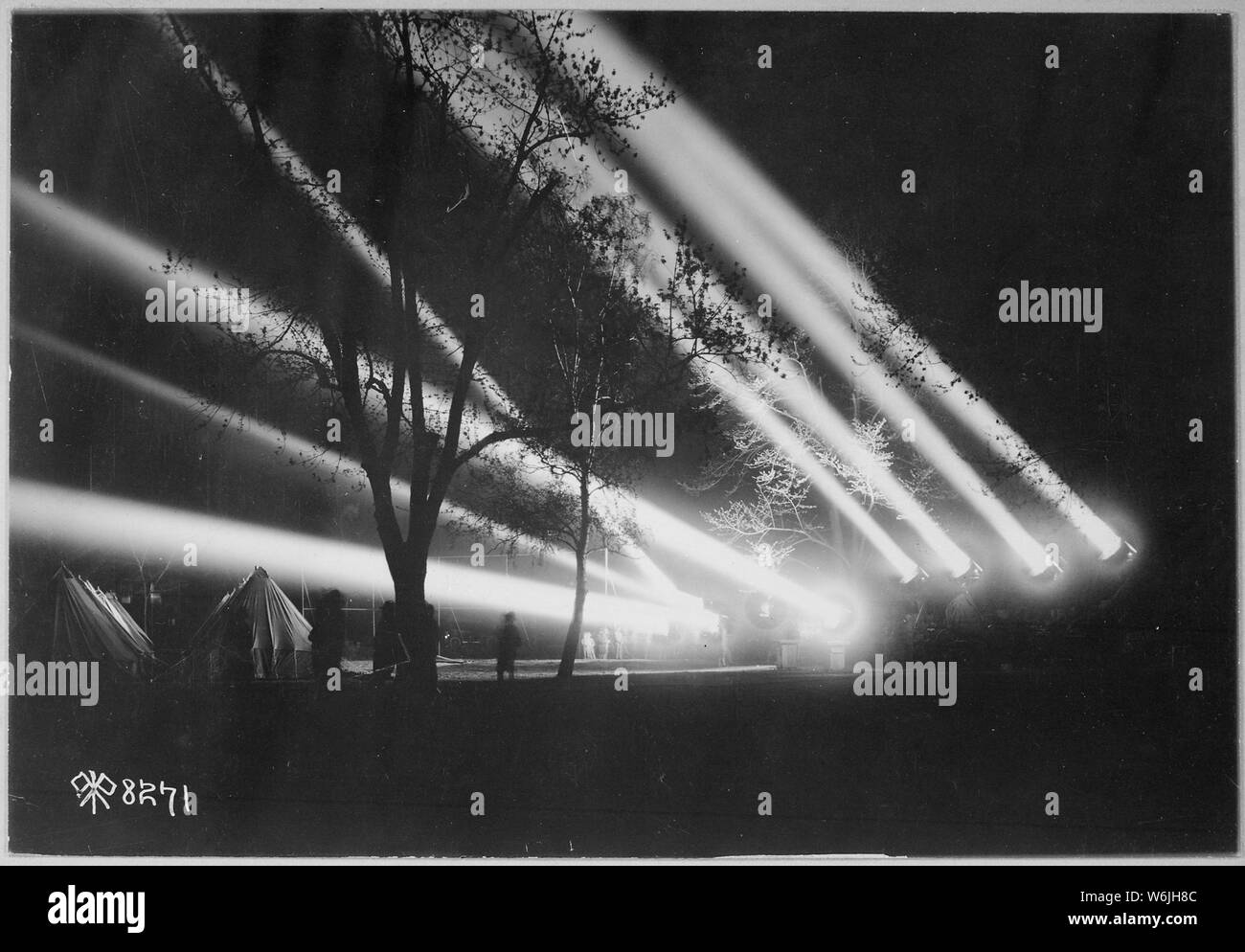 Mobile anti-aircraft searchlight, used by Engineer Corps. Night view of ...