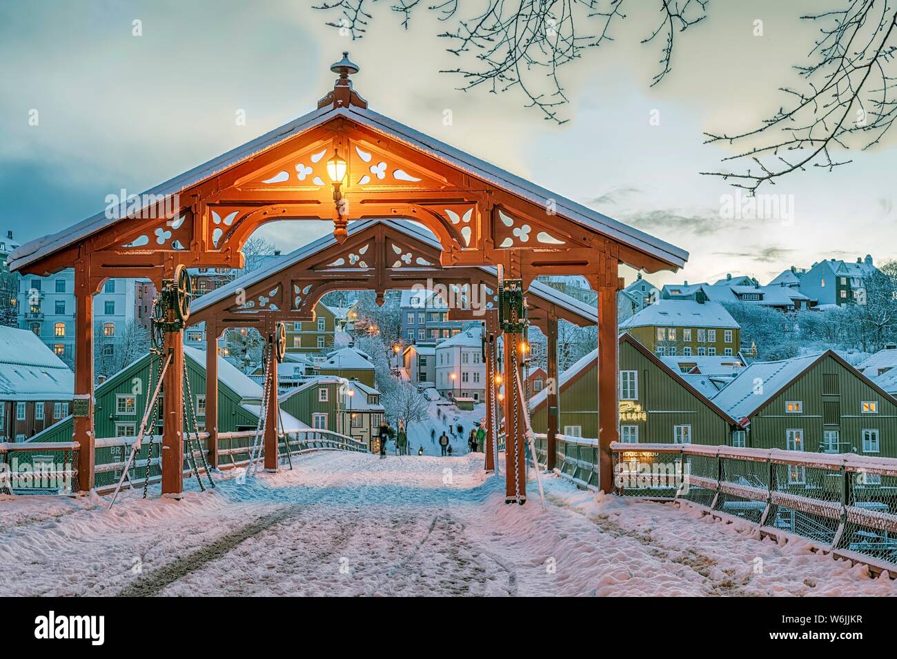 Winter, Bakklandet, historical bridge Gamle Bybro, Trondheim, Norway ...