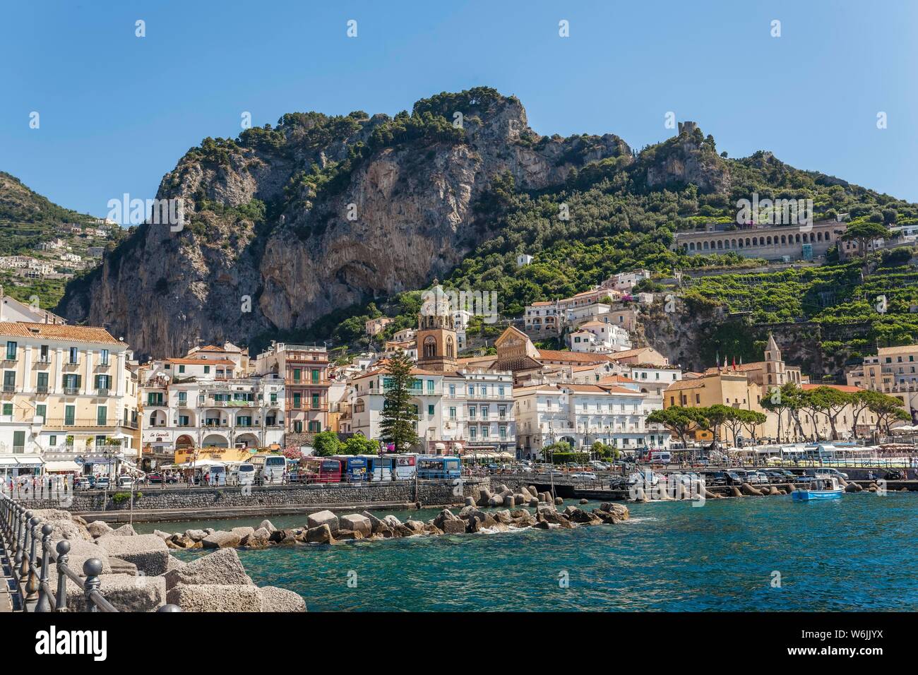Amalfi town waterfront architecture hi-res stock photography and images ...