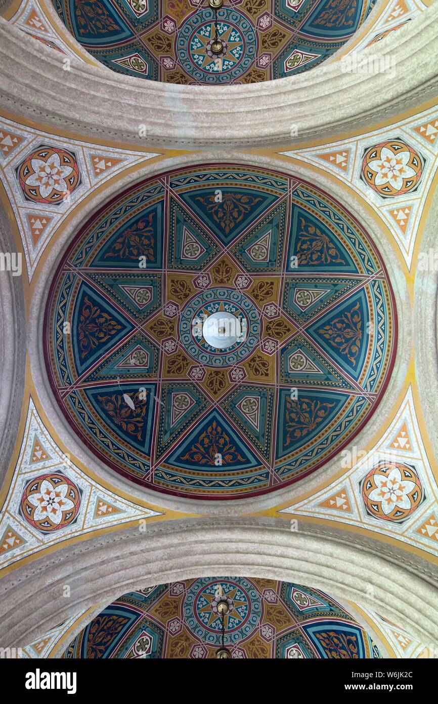 Ceiling vault in the corridor, National Jurij Fedkowytsch University ...
