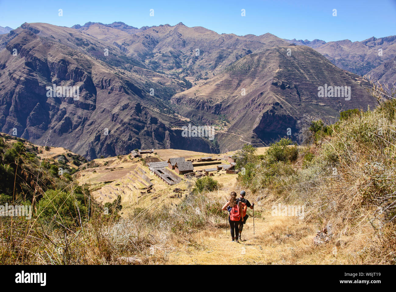 The remote Inca ruins of Huchuy Qosqo ("Little Cuzco"), Sacred Valley ...