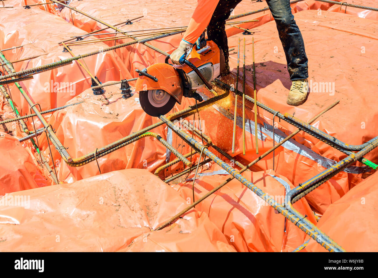 Australian building and construction hi-res stock photography and ...