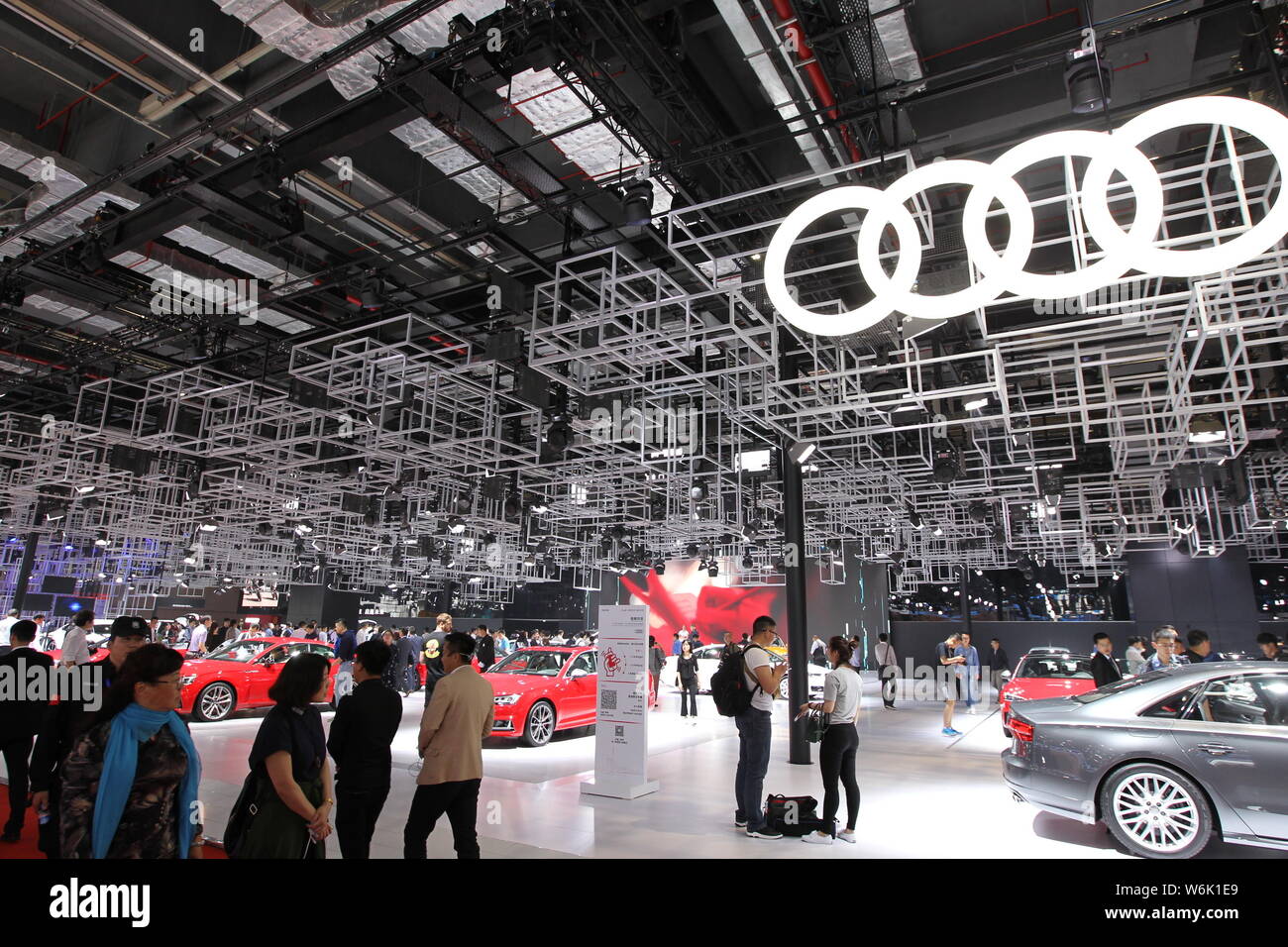 --FILE--People visit the stand of Audi during the 17th Shanghai ...
