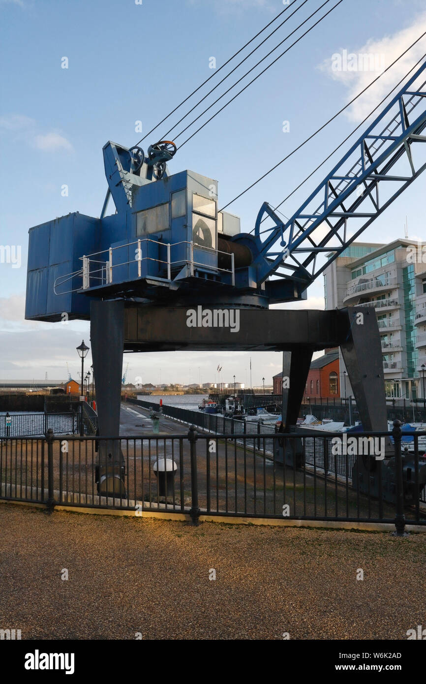 Disused lifting crane in Cardiff Bay, Wales UK Stock Photo - Alamy